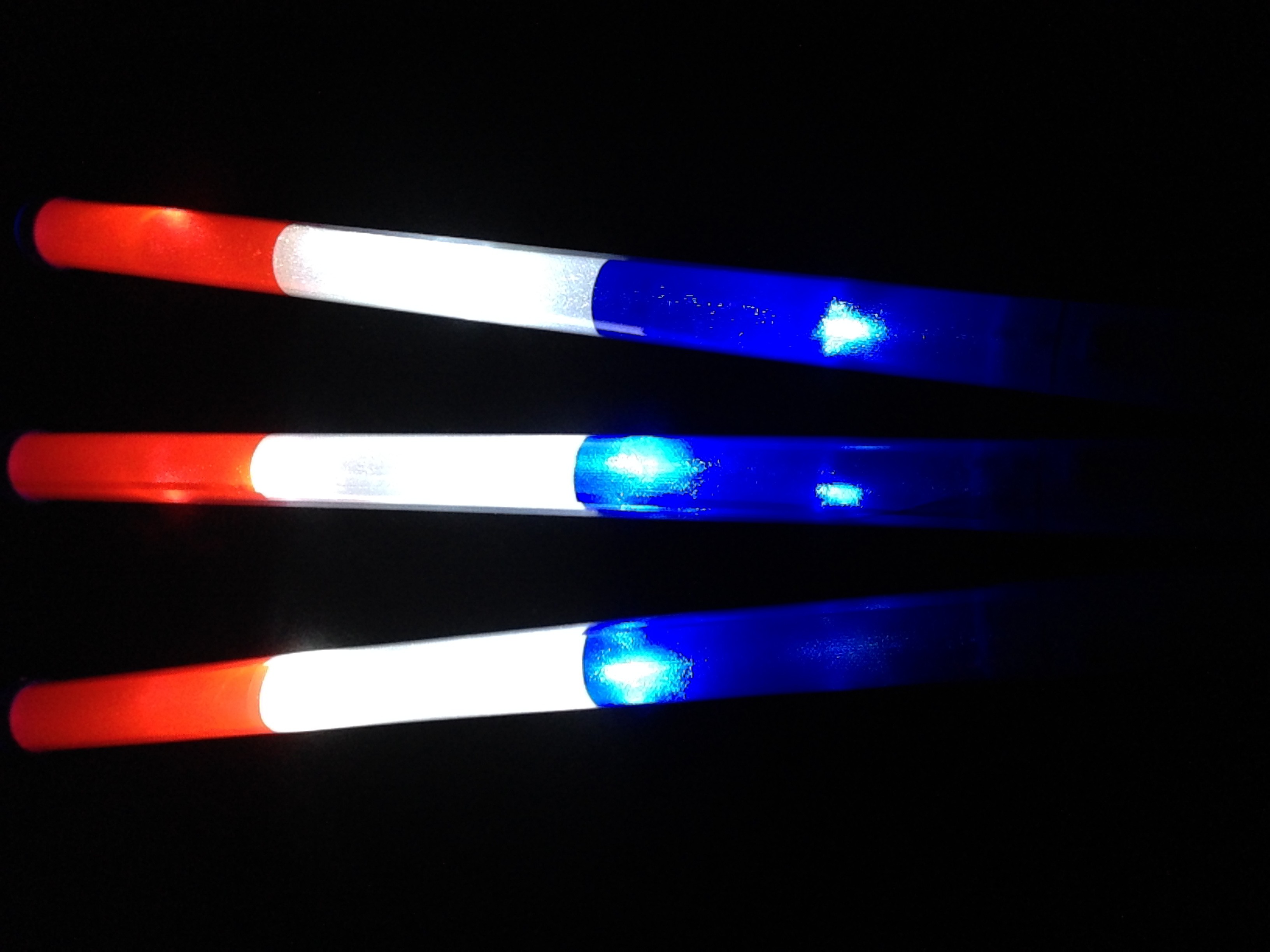 Bâton Tricolore lumineux à led bleu blanc rouge